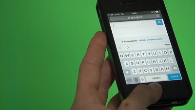 Free Scrolling On Phone Stock Video Footage - (8,536 Free Downloads)