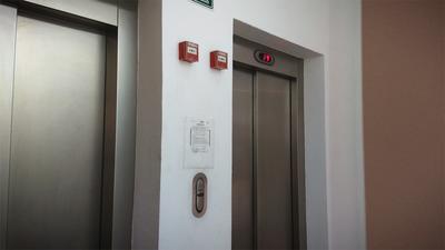 Free Doors Wide Opencom Stock Video Footage - (923 Free Downloads)