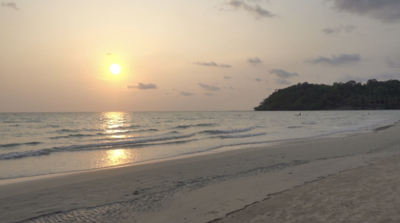 Free Beach Loop Stock Video Footage - (7,700 Free Downloads)