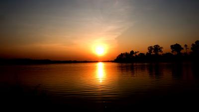 Beautiful Golden Sunrise Over Water Free HD Stock Video | Videezy!