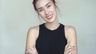 Free Face Stock Video Footage - (5,497 Free Downloads)