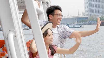 Free Tourist Stock Video Footage - (743 Free Downloads)